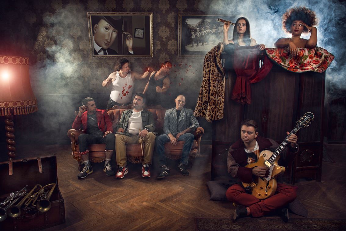 Conga Line / Fisz Emade Tworzywo | koncert na Wrocławskim Rynku - PIK ...