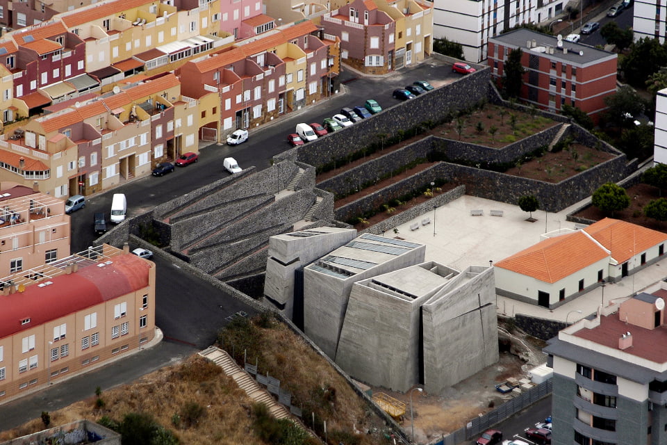 Backstage. Fernando Menis | wystawa - PIK.wroclaw.pl