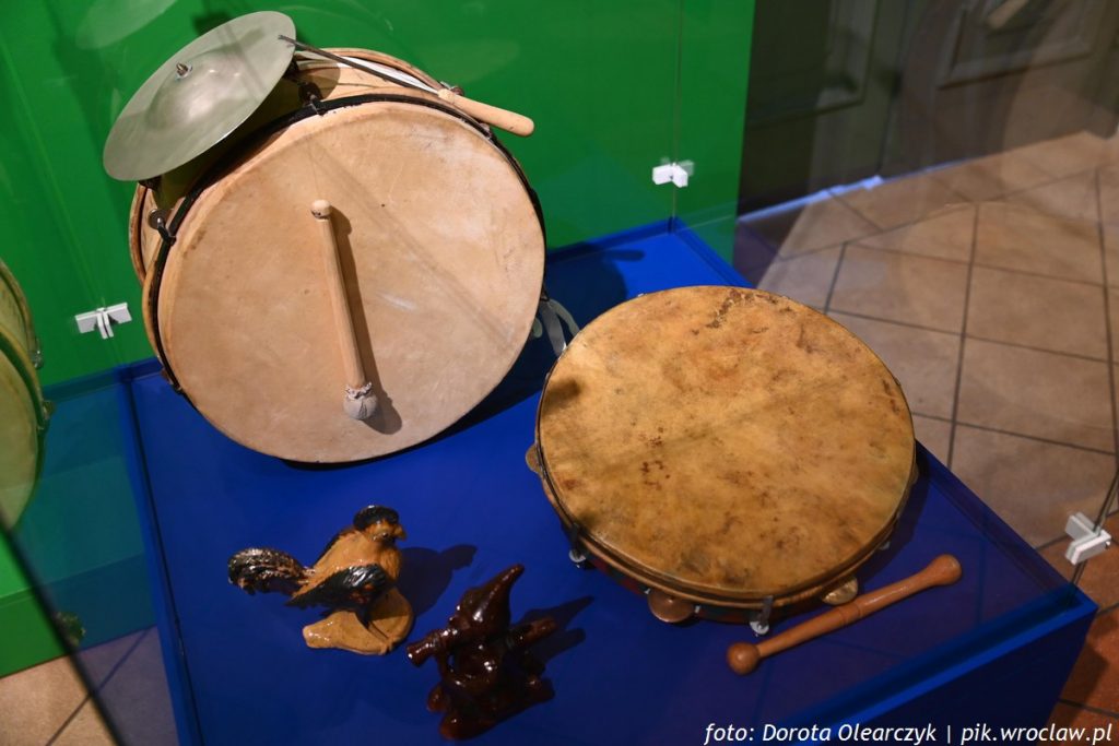 Fujarki, dudy, kołatki, burczybasy, złóbcoki… z Szydłowca | wystawa w ...